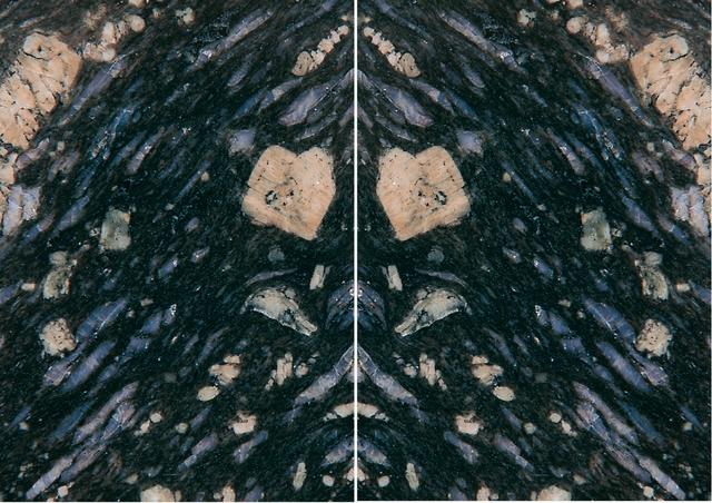 Buy Exclusive Brazilian Quartzite at Studio Marmi Kuwait